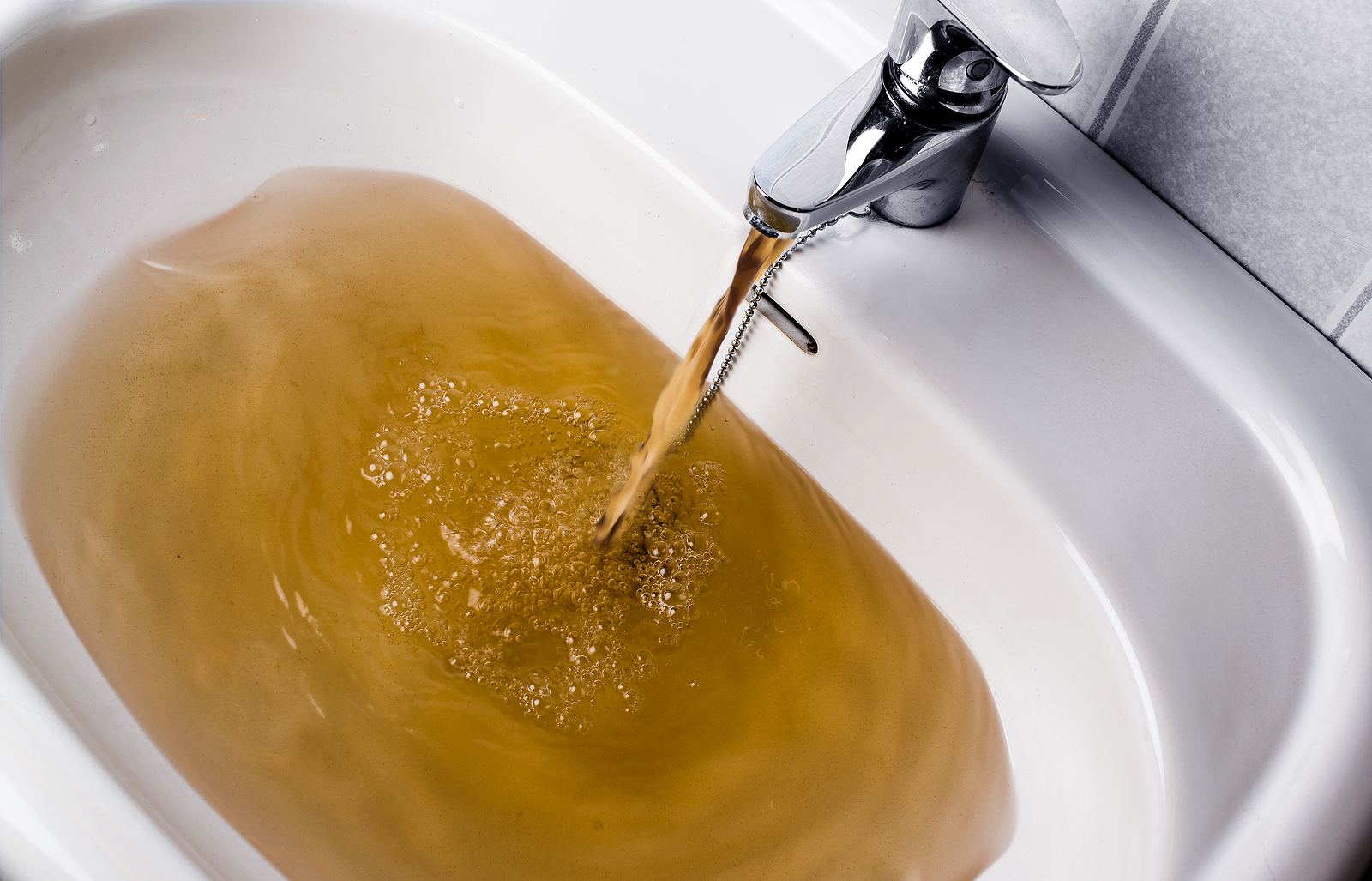 Brown Tap Water After a Main Break: Safe Steps and Repair Paths ...